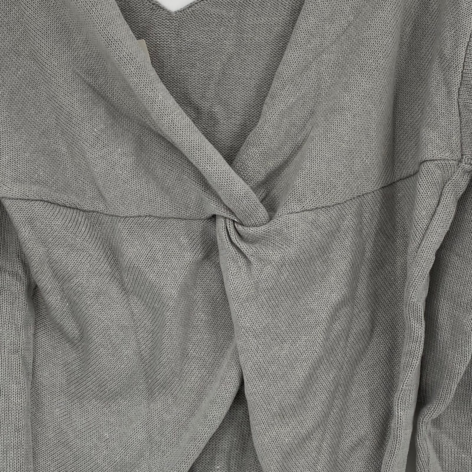 Cotton Emporium Gray Open Back V-Neck Sweater Cotton Emporium Gray Open ...