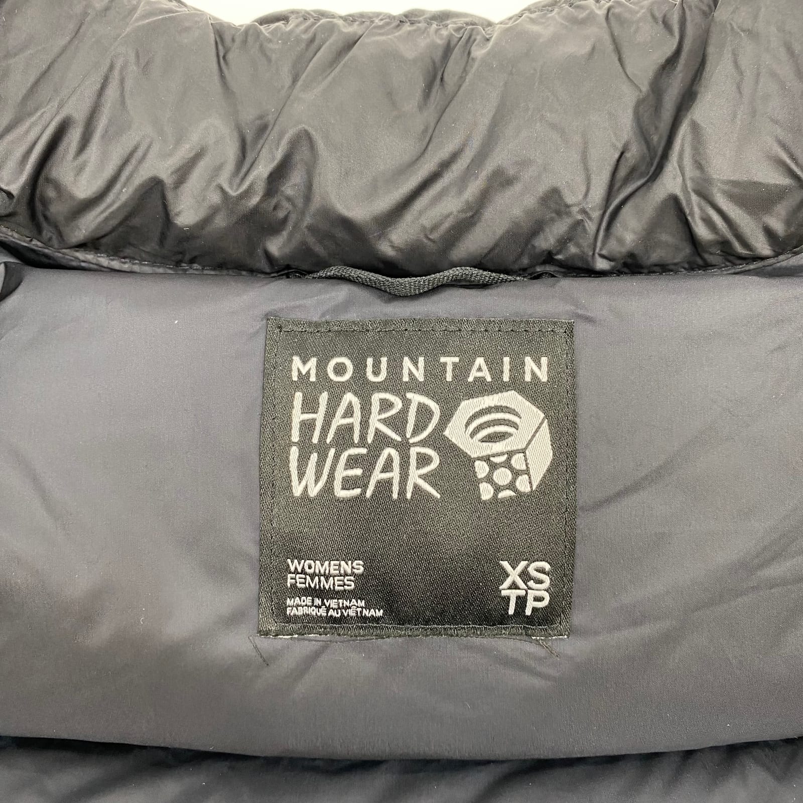 Mountain Hardwear Black Down-Filled Puffer Coat Mountain Hardwear Black ...