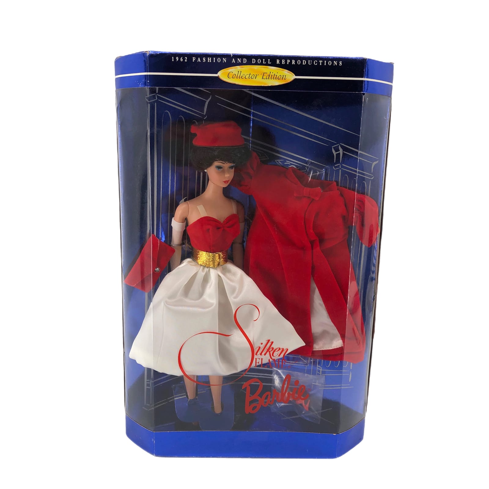 Barbie Classic Fashion Doll with Accessories Barbie Classic Fashion ...