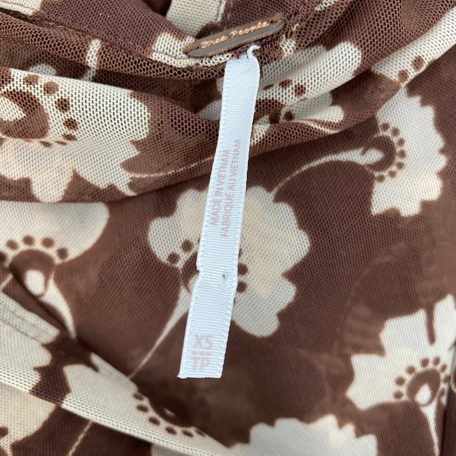 Free People Brown Floral Blouse Free People Brown Floral Blouse Size XS ...