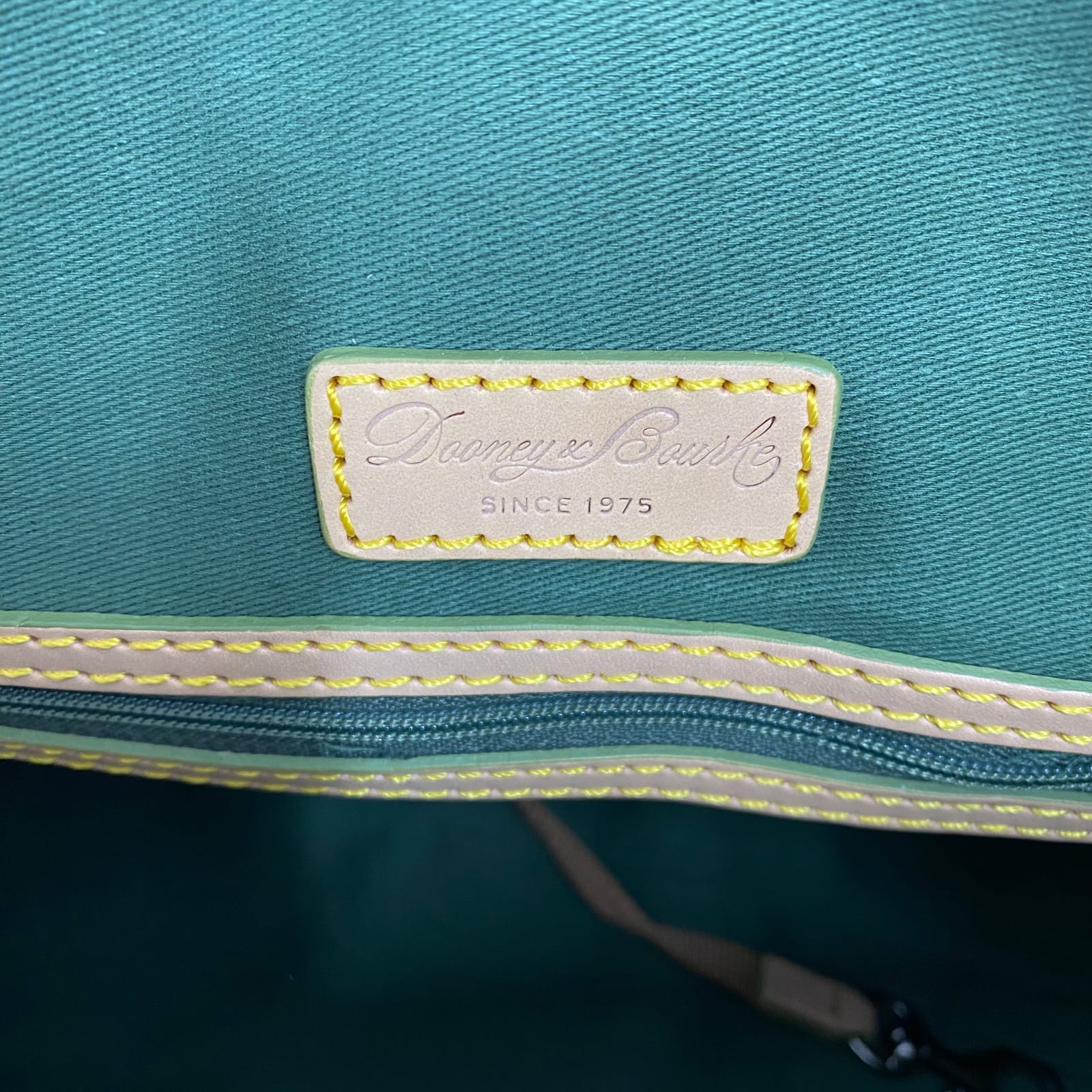 Dooney & Bourke White Green Disney Tinkerbell Shoulder Bag Dooney ...