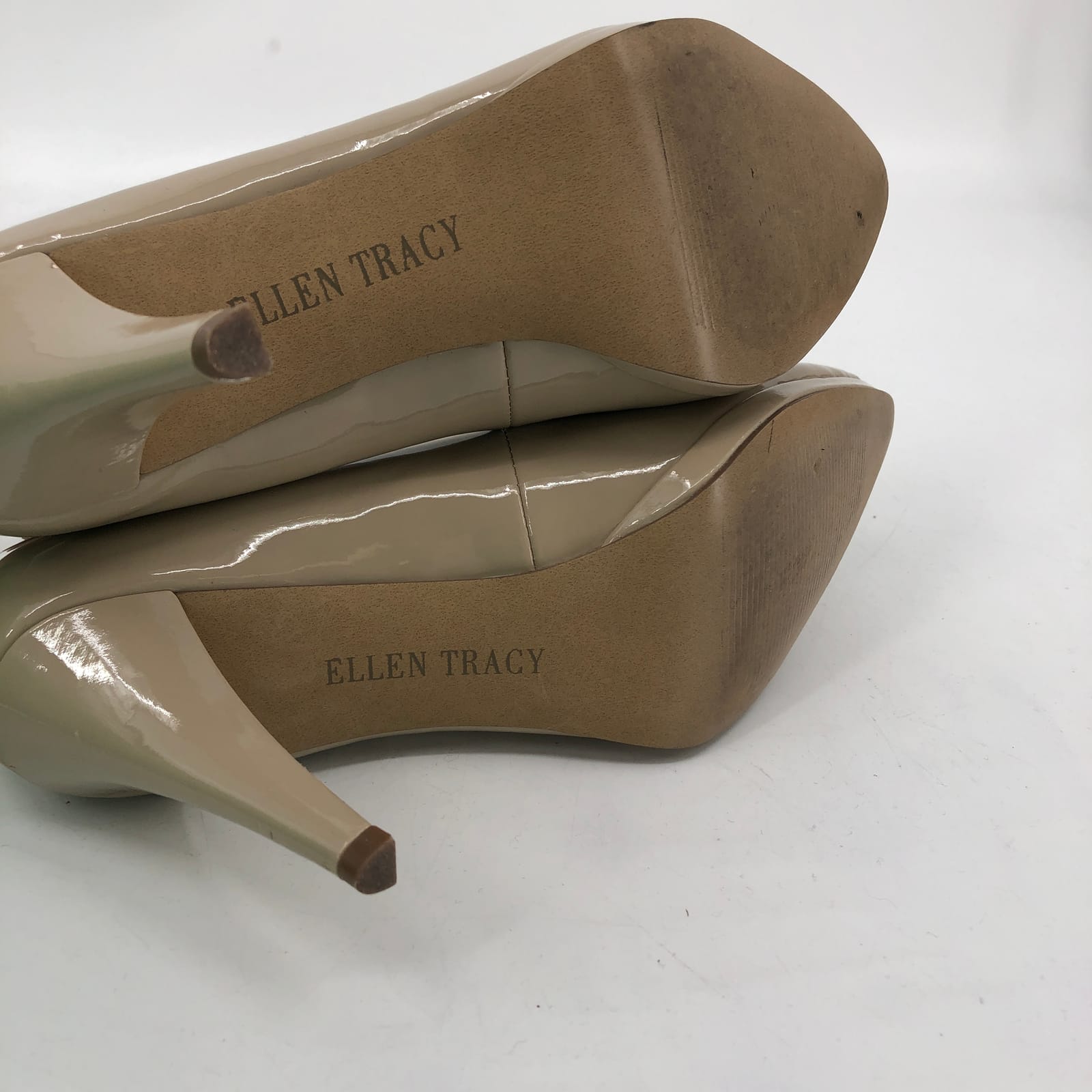 Ellen Tracy Beige Leather Stiletto Heels Ellen Tracy Beige Leather ...