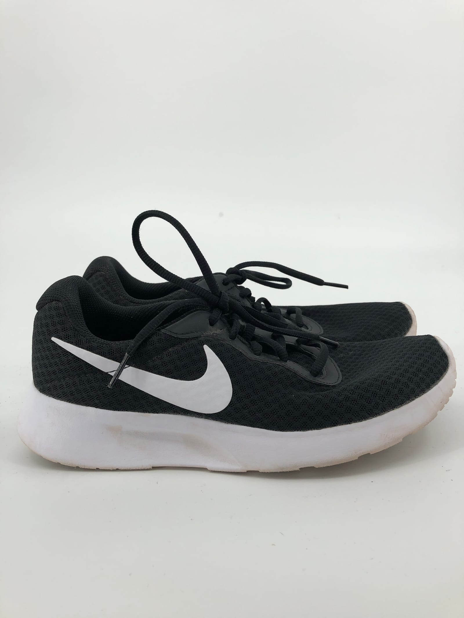 Nike Black & White Ballet Athletic Shoes Nike Black & White Ballet ...