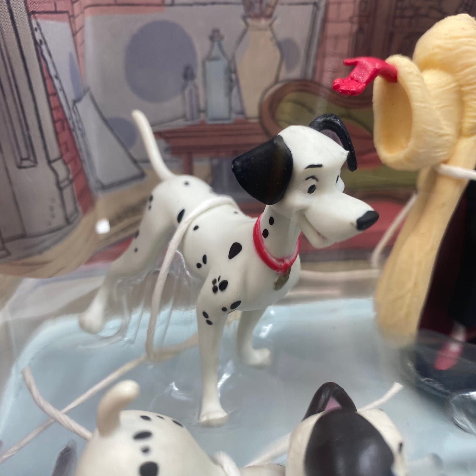 Disney White 101 Dalmatians 7 Figurine Playset Disney White 101 Dalmatians 7 Figurine Playset ...