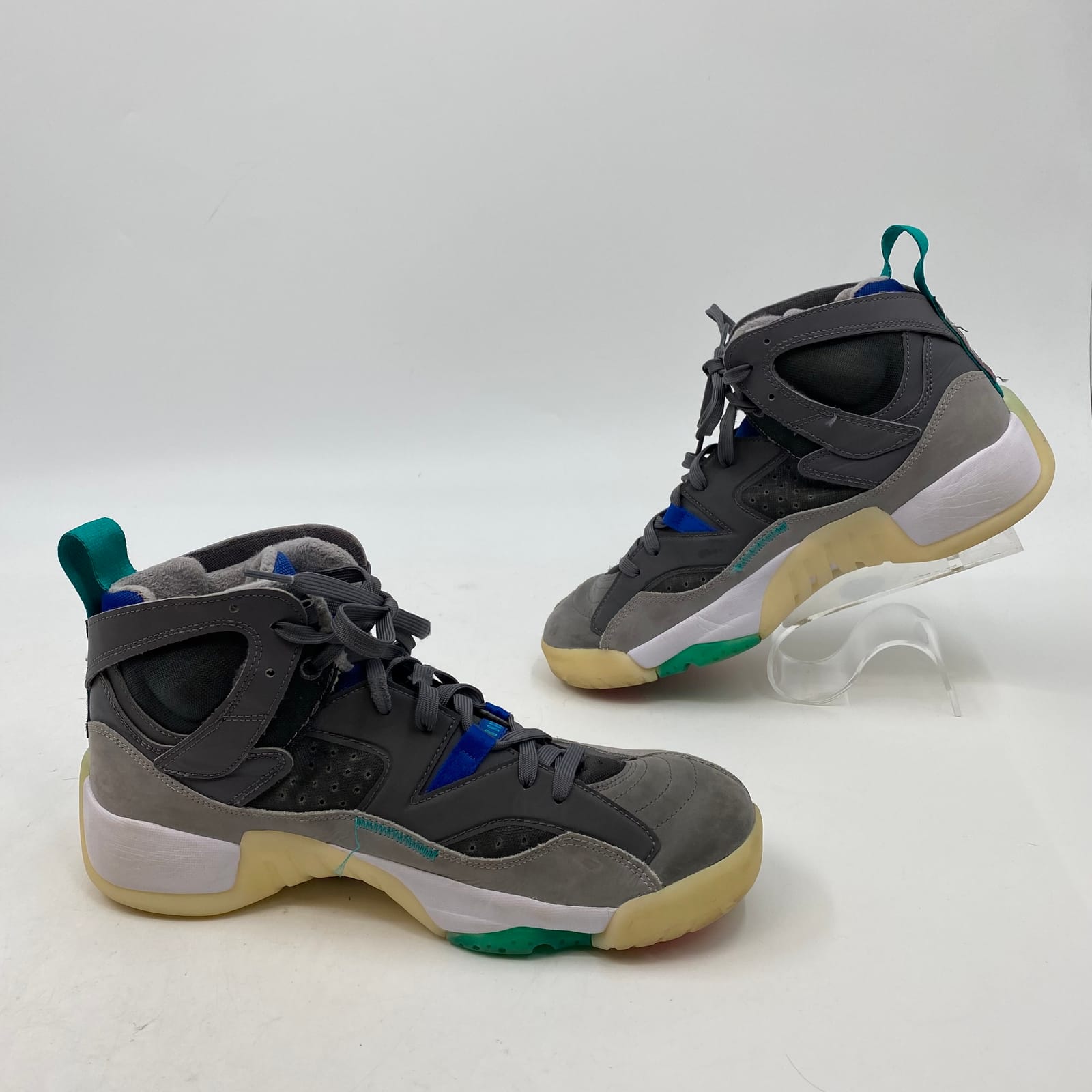 Jordan Gray Classic Jumpman Two Trey Sneakers Jordan Gray Classic ...