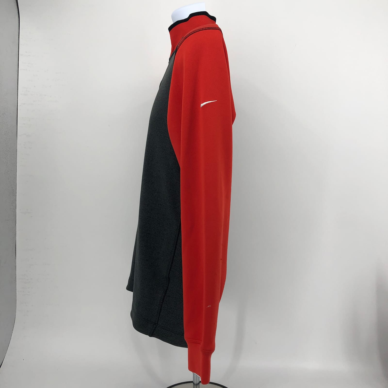 Nike Gray & Red Versatile Jacket Nike Gray & Red Versatile Jacket Size ...